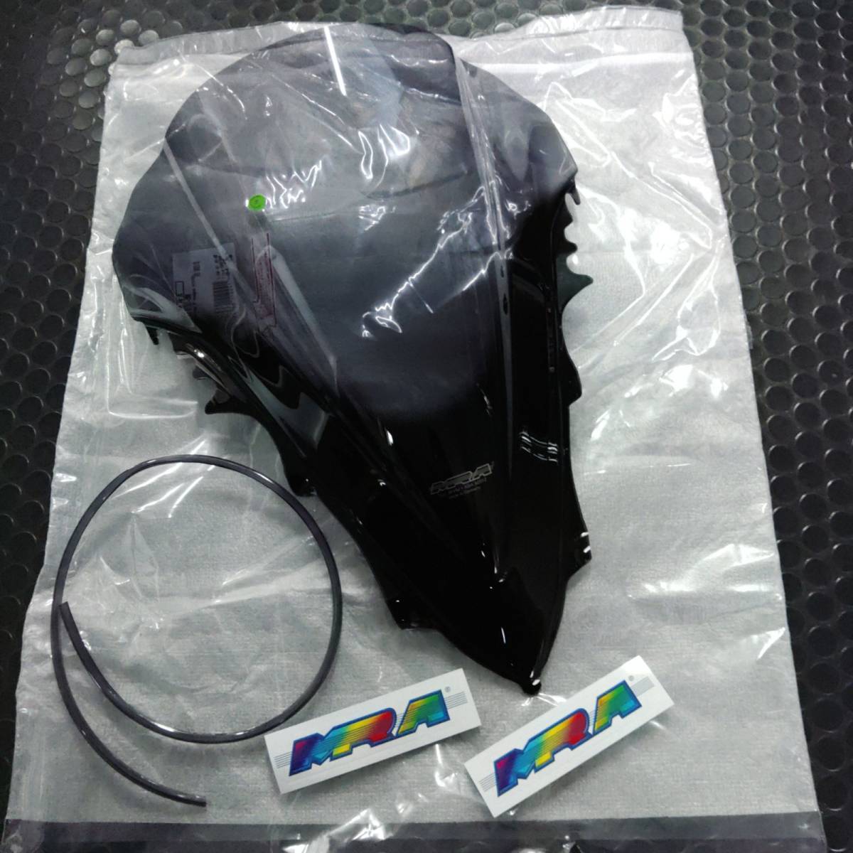 【未使用】ヤマハ YZF－R1（07－08） MRAレーシングスクリーン（スモーク） KBA90512 新品未使用の落札情報詳細 - ヤフオク ...