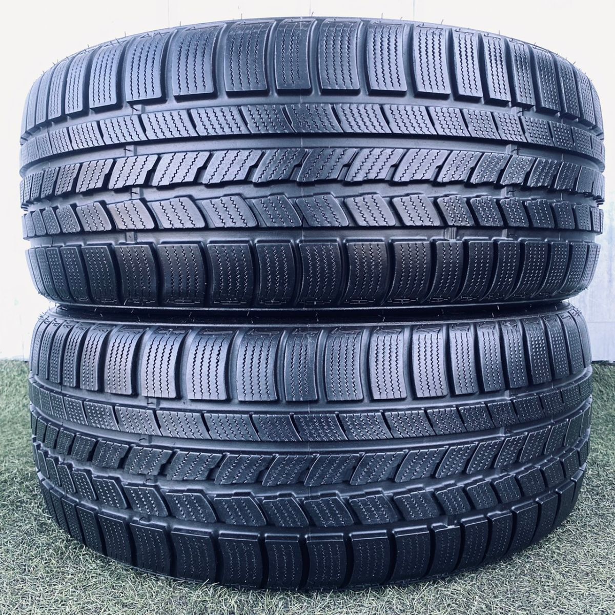 【目立った傷や汚れなし】【SALE対象商品】オススメ度:★★★★☆ NEXENネクセン WINGUARD SPORT 215/45R17 ...