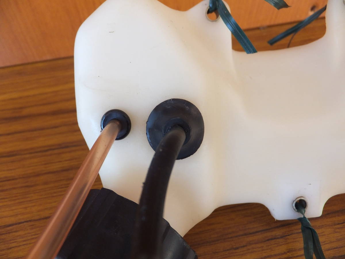 【傷や汚れあり】タナカ 刈払機 CB-21HT 部品 燃料タンクの落札情報詳細 - Yahoo!オークション落札価格検索 オークフリー