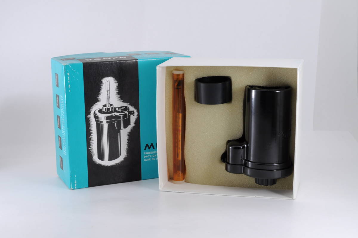 【やや傷や汚れあり】ミノックス MINOX DEVELOPING TANK デベロパータンク 現像タンク カメラアクセサリー 箱付 K577の ...