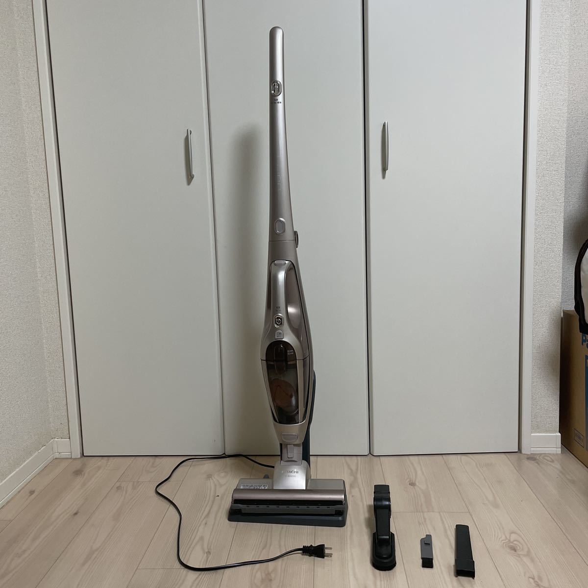 【やや傷や汚れあり】日立 掃除機 PV-BD200の落札情報詳細 - ヤフオク落札価格検索 オークフリー