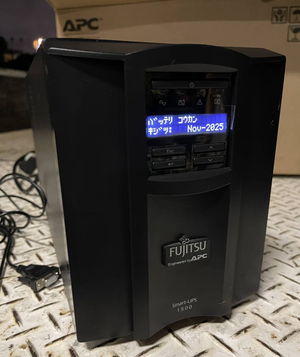 【目立った傷や汚れなし】富士通 Smart-UPS 1500 FJT1500J (PY-UPAT15) 無停電電源装置 【中古品】バッテリー交換期日2025年 管理0151の落札情報詳細 ...