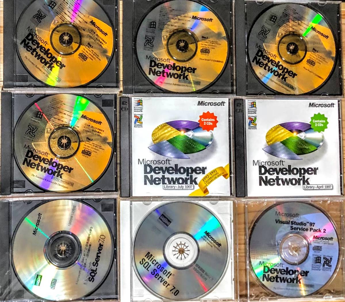 【未使用に近い】Microsoft Developer Network CD セット 1995~1997 約24枚 色々まとめての落札情報詳細 ...