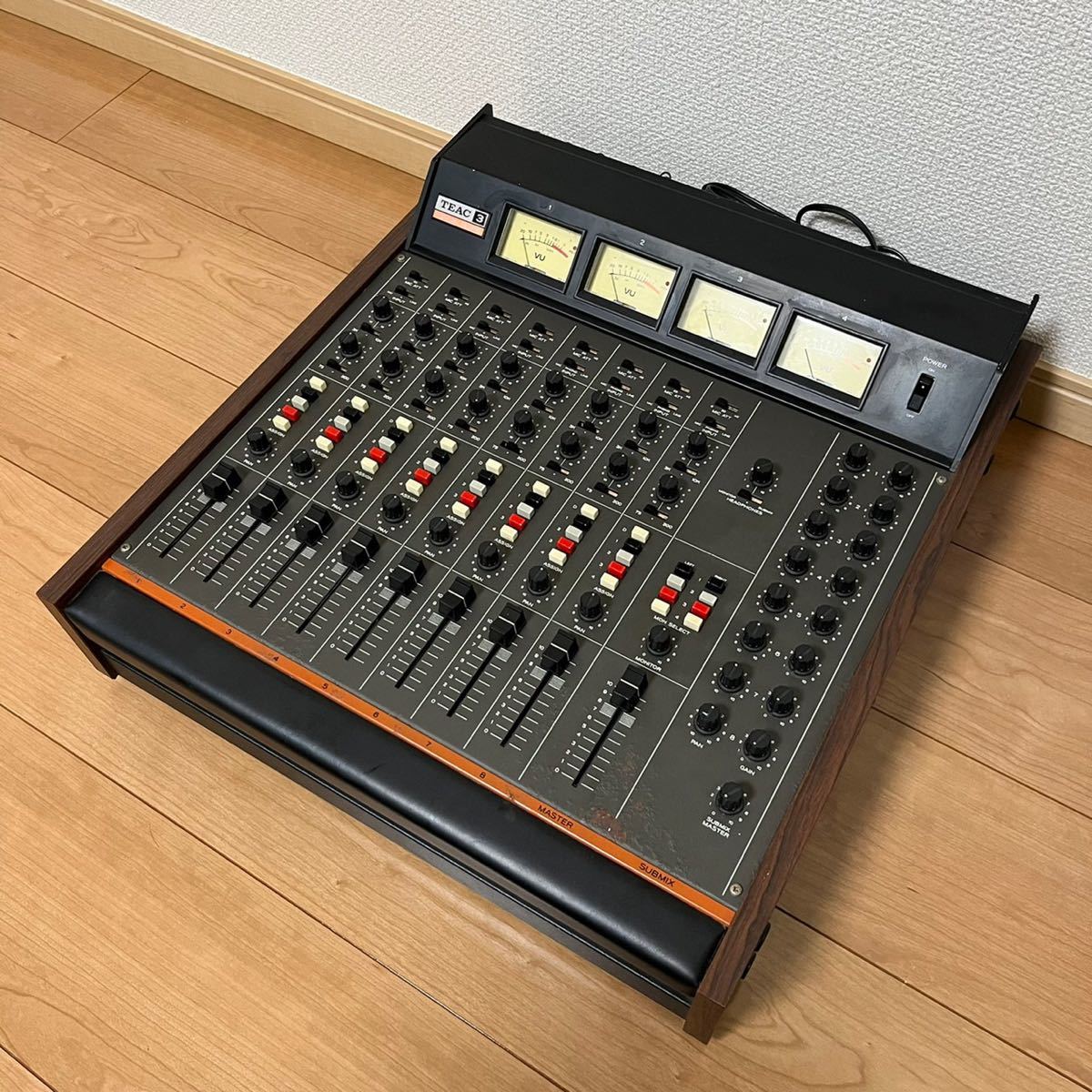 【傷や汚れあり】TEAC MODEL3 TASCAM タスカムシリーズ モデル3 ティアック オーディオミキサー model 3 audio ...
