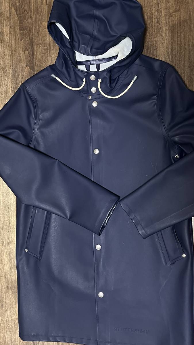 【傷や汚れあり】STUTTERHEIM(ストゥッテルハイム) レインコートの落札情報詳細 - ヤフオク落札価格検索 オークフリー