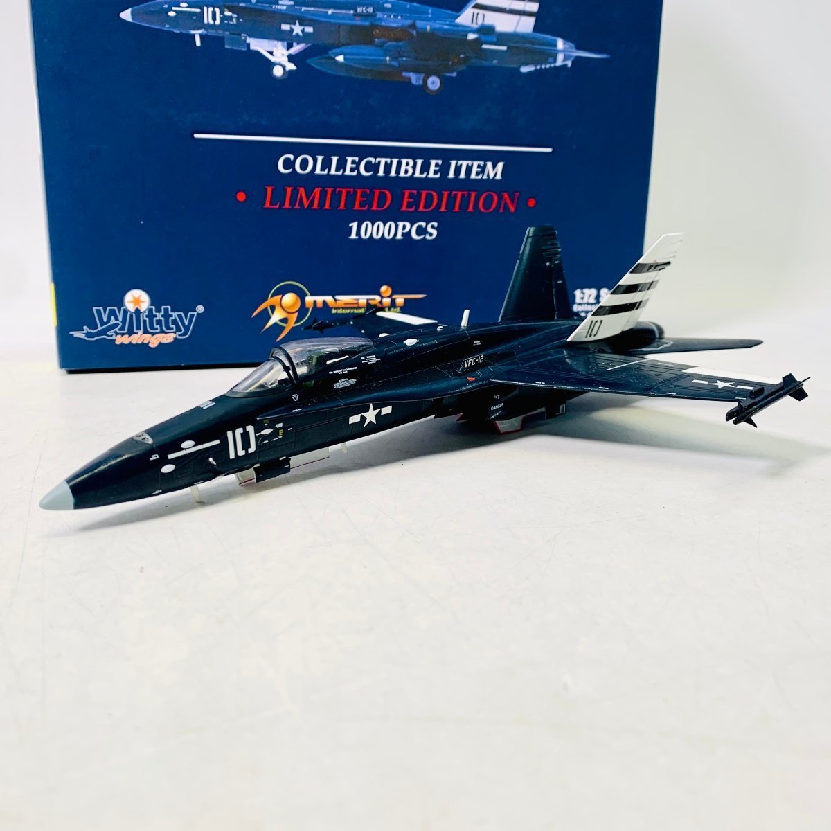 【傷や汚れあり】難あり中古品 Witty Wings 1/72 F/A-18C HORNET VFC-12 100th Years ...