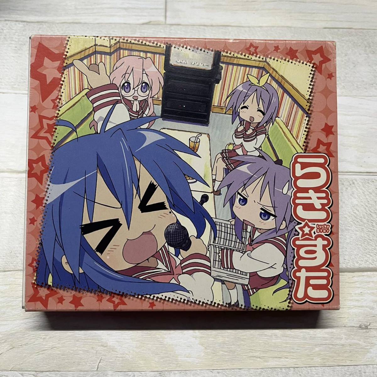 【目立った傷や汚れなし】cd アニメイト特典スリーブ付き Tvアニメ『らき☆すた』エンディングテーマ集 ある日のカラオケボックス もってけ