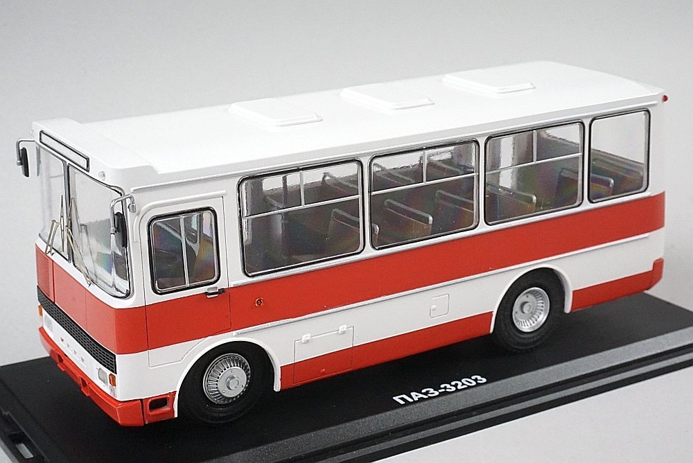 【傷や汚れあり】MODEL PRO 1/43 PAZ-3203 バス ホワイト / レッド ロシア製 全長約16cmの落札情報詳細 ...