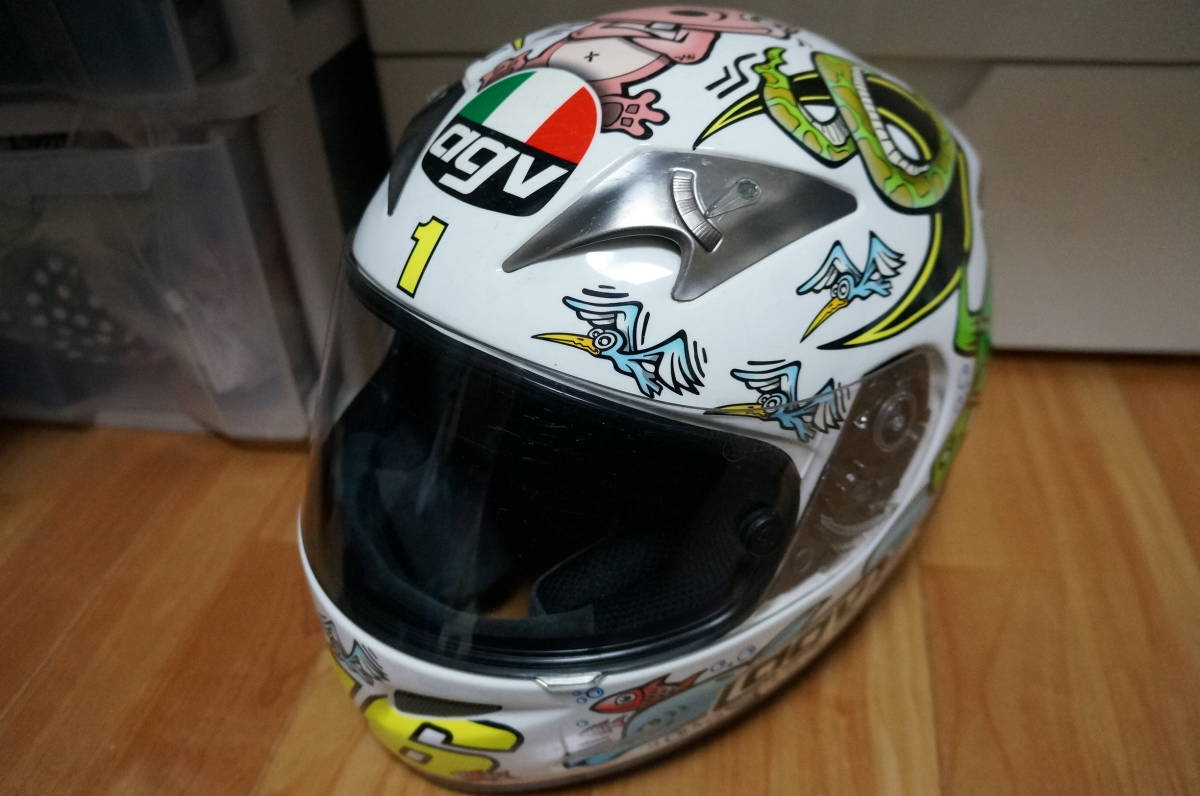 【やや傷や汚れあり】2000個限定 agv Ti-Tech V ロッシ 選手 レプリカ 2005年 MotoGP バレンシア WHITE ...