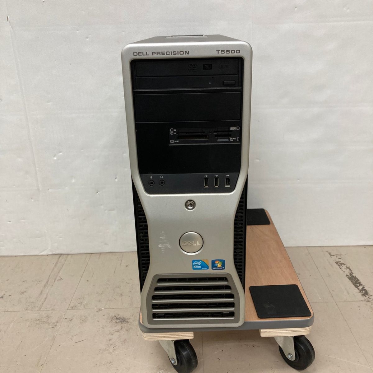 【傷や汚れあり】Q104-K18-4194 DELL Precision T5500 デスクトップ PC パソコン H875EF-00 Windows7 ②の落札情報詳細 - ヤフオク落札価格 ...