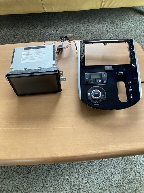 【新品】KLS-D801D ダイハツ タント/タントカスタム (LA600S/LA610S) H25/10~H27/4 8インチナビ取付キットの落札情報詳細 - ヤフオク落札価格情報 オークフリー