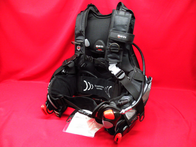 【未使用】MARES マレス HYBRID AIRTRIM ハイブリッド エアトリム BCジャケット サイズ：M/L 2022年購入 ...