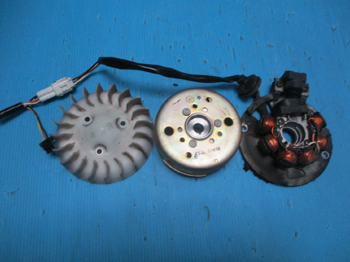 【傷や汚れあり】ジョグ アプリオ 4JP フライホイール ジェネレーター ファン 339-96の落札情報詳細 - ヤフオク落札価格検索 オークフリー