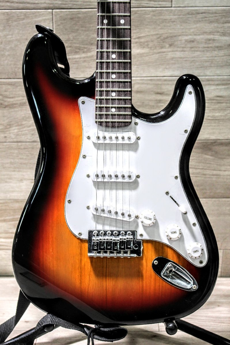 【やや傷や汚れあり】動作品☆SELDER セルダー エレキギター ストラトキャスタータイプ ナット幅4.2cm スケール65.3cm 重さ3.160kg ソフトケース付 A611の落札情報詳細 ...