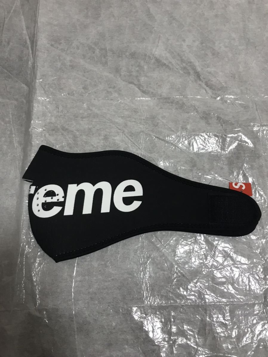 【未使用】 未使用タグ付 Supreme シュプリーム Supreme 14AW Logo Face Mask フェイス マスク ブラック ...