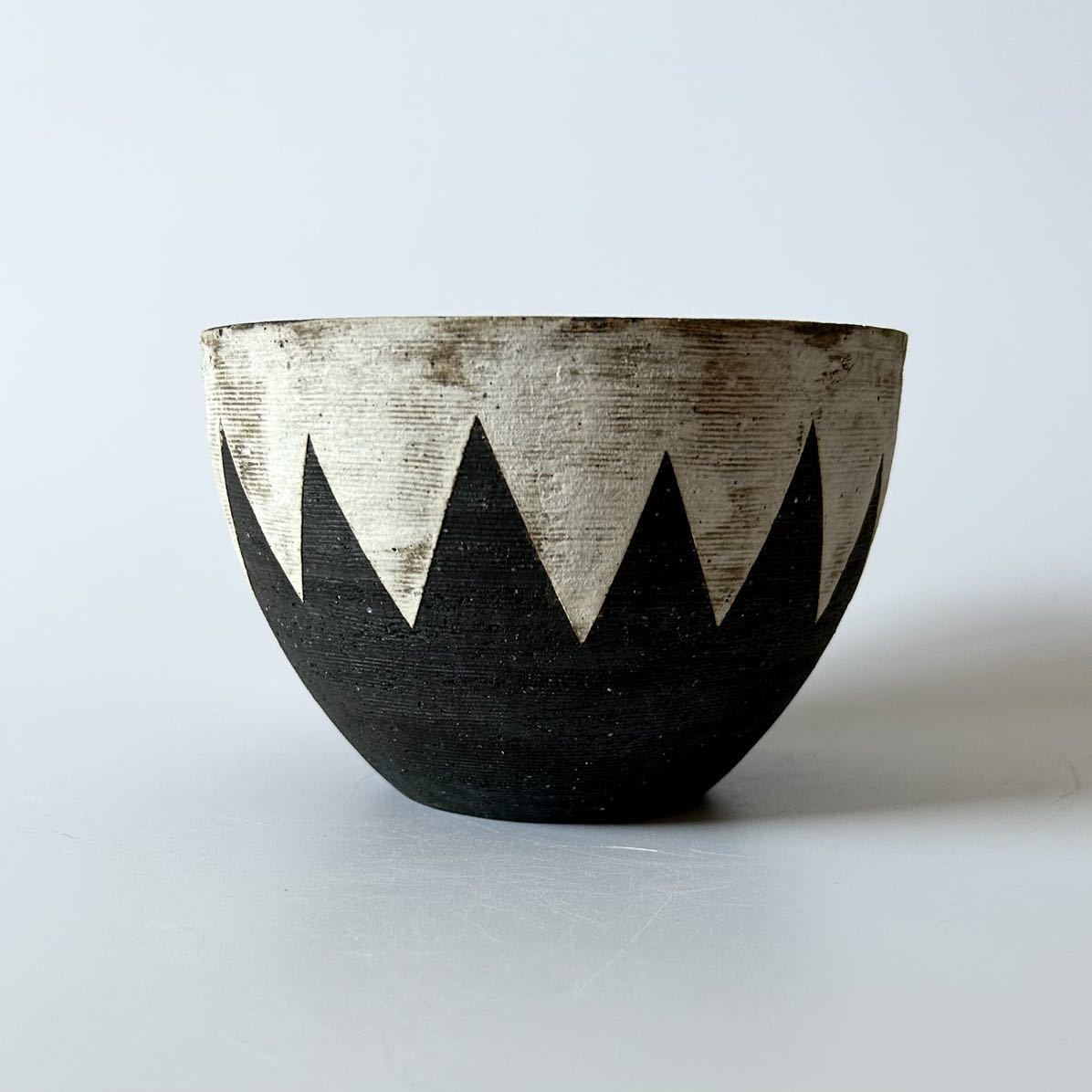 【目立った傷や汚れなし】Invisible ink Classic Pot ver.Madagascar／植木鉢 鉢 invisibleink ...