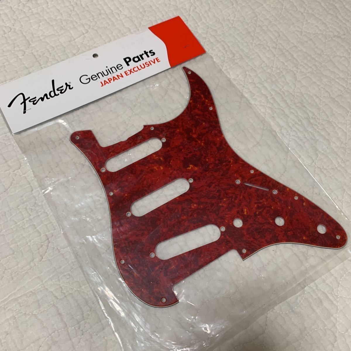 【未使用】Fender 純正ピックガード JAPAN EXCLUSIVE CLASSIC 60s STRAT 11-HOLE 4PLY RED ...