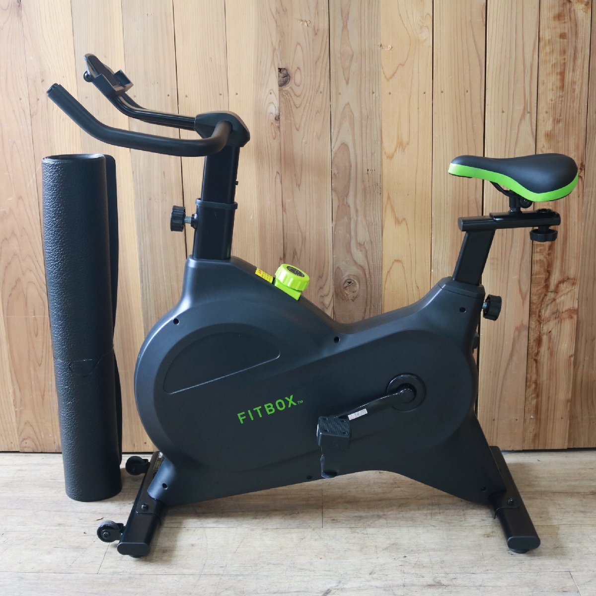 【目立った傷や汚れなし】463)【美品】FITBOX LITE 第3世代 フィットネスバイク FBX-001B_01 エアロバイク スピンバイク 負荷8段階 フィットボックス ライト ダイエの ...