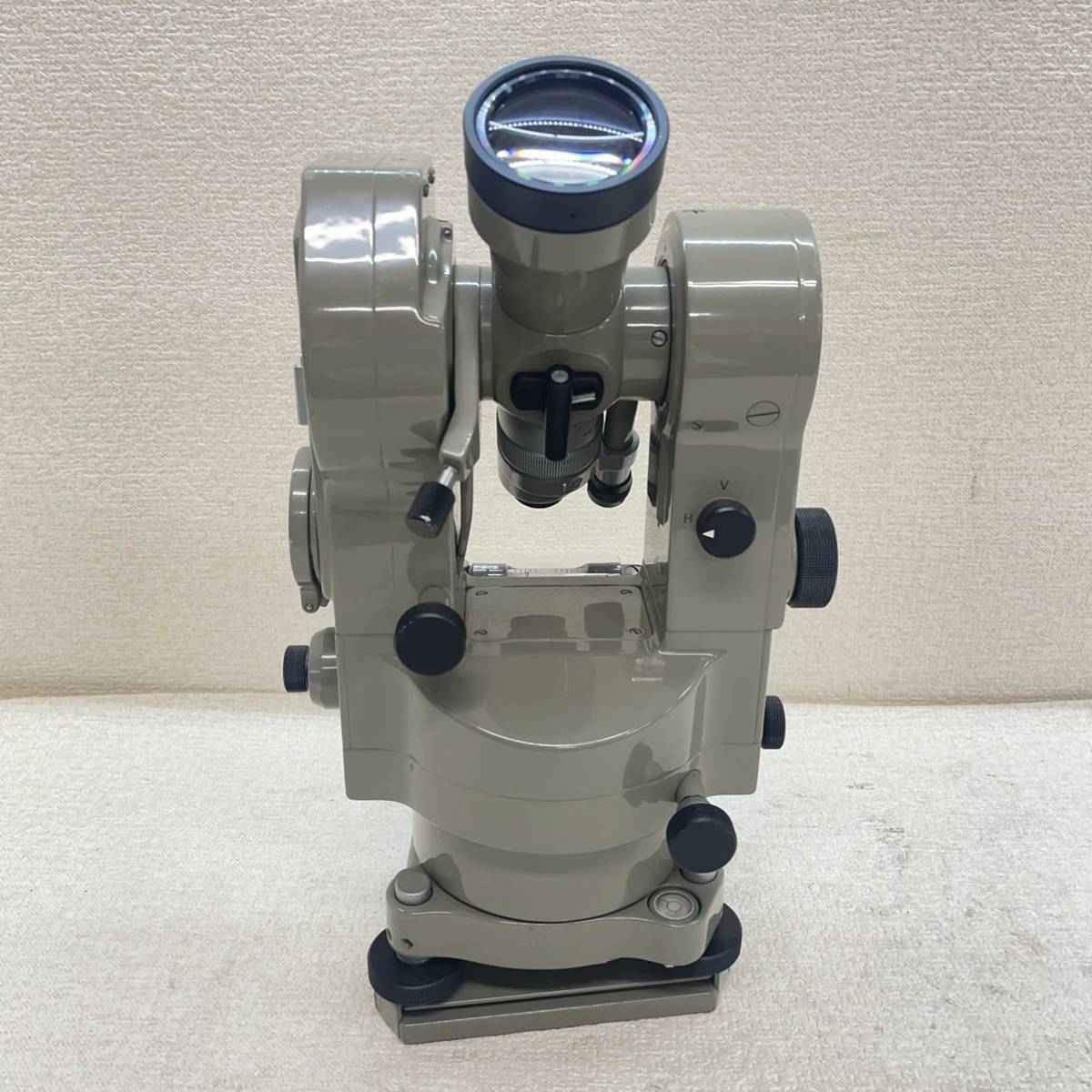 やや傷や汚れあり E3 Sokkisha 測機舎 セオドライト Tm1a 測量機 計測器 測定器 建築 土木 地形測量 業務用 動作未確認