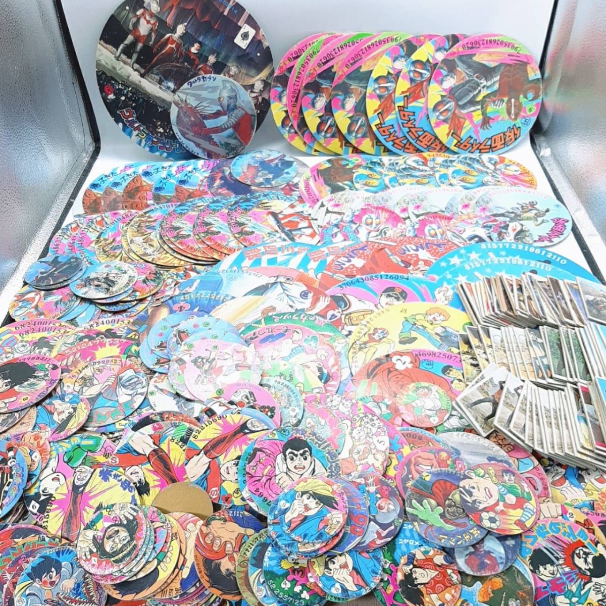 【傷や汚れあり】a174★【1円スタート】 約3kg 面子 めんこ まとめ 大量 レトロ アニメ 仮面ライダー ウルトラマン あしたのジョー などの落札情報詳細 - ヤフオク落札価格検索 オークフリー