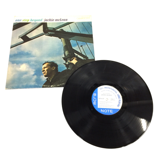 【目立った傷や汚れなし】 Jackie McLean ジャッキー・マクリーン / LIGHTS OUT! 「帯付美品」の落札情報詳細 ...