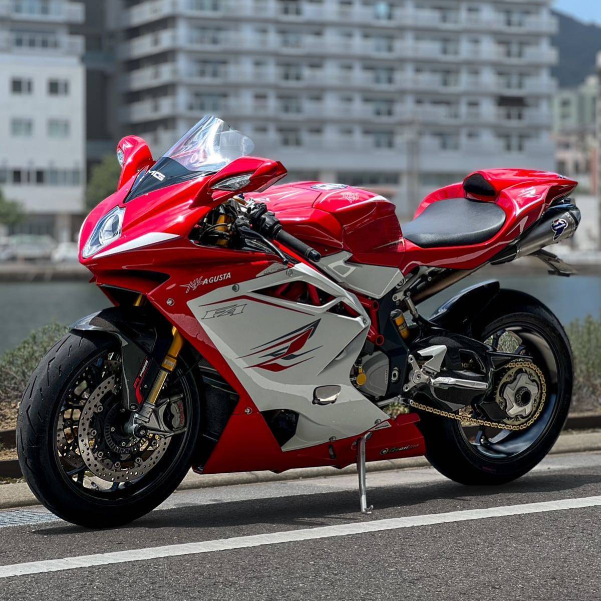 【目立った傷や汚れなし】【売り切り1円スタート今回限り】MV AGUSTA F4 RR 2013フルパワー 車検取りたて 豪華カスタム 総額400万オーバー アグスタの落札情報詳細 ...