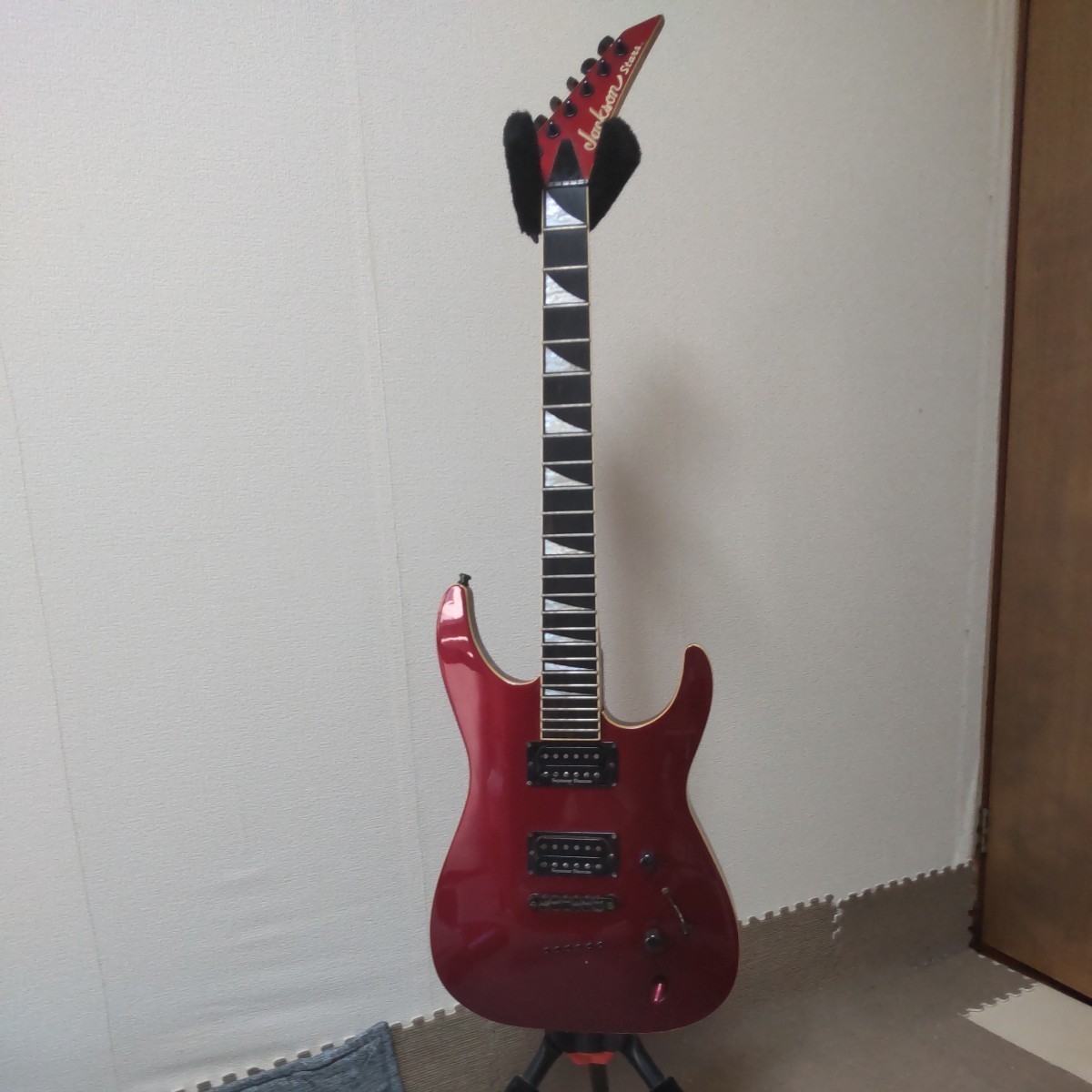 【傷や汚れあり】jackson stars ジャクソン スターズ ギターの落札情報詳細 - Yahoo!オークション落札価格検索 オークフリー