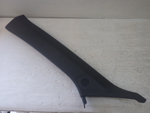 【目立った傷や汚れなし】Y0314 アウディA3 AudiA3 8Y 30TFSI 3AA-GYDLA 2022年1月 左 フロントピラー Aピラートリム カバー ツイーター付 8Y0 867 ...