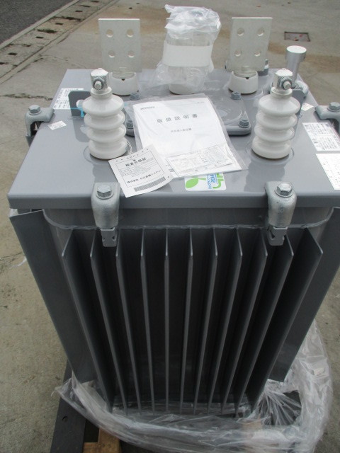【未使用】2021年製 日立 トランス 変圧器 150KVA 相数1 60Hz SOU-CR3 総重量485kg 未使用品の落札情報詳細 - ヤフオク落札価格検索 オークフリー