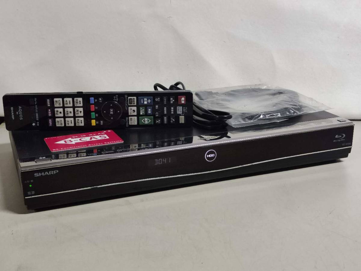 【目立った傷や汚れなし】★ SHARP AQUOS BD-W560★ HDD 500GB ★レコーダー★ B-CASカード ★地デジ/BS ...