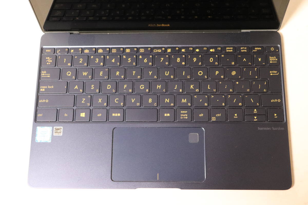 【傷や汚れあり】M489. ASUS / ZenBook UX390U / Core i7-7500U / 16GBメモリ / SSDなし ...