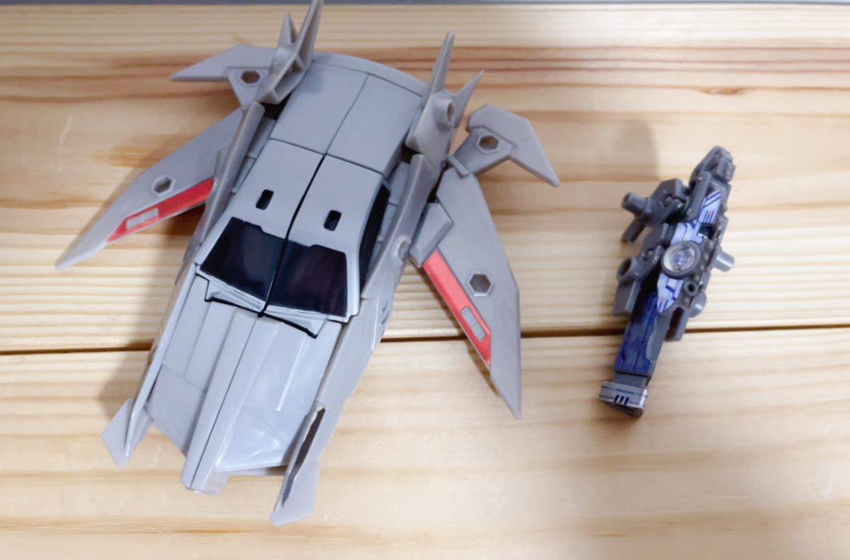 【目立った傷や汚れなし】タカラトミー トランスフォーマー プライム AM34 航空指揮官 ジェットビーコンジェネラル アームズマイクロンの落札 ...