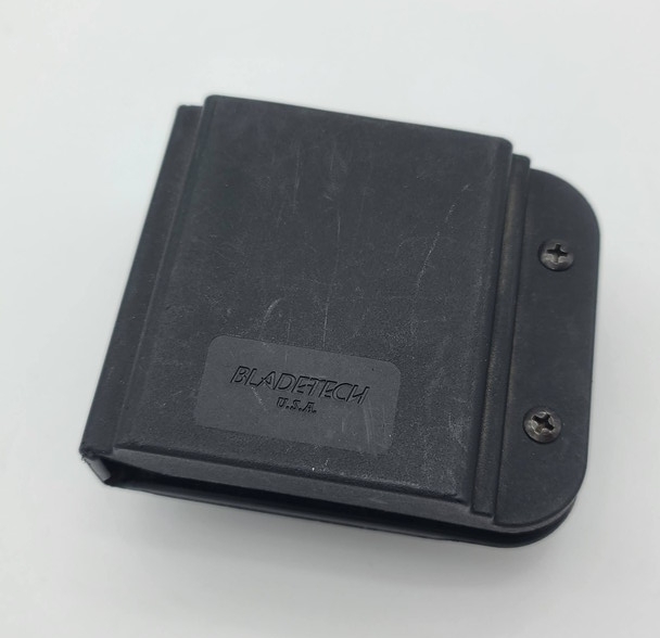 【目立った傷や汚れなし】実物 BLADE-TECH M4 マガジンポーチ ブレードテック ar15の落札情報詳細 - ヤフオク落札価格検索 オークフリー