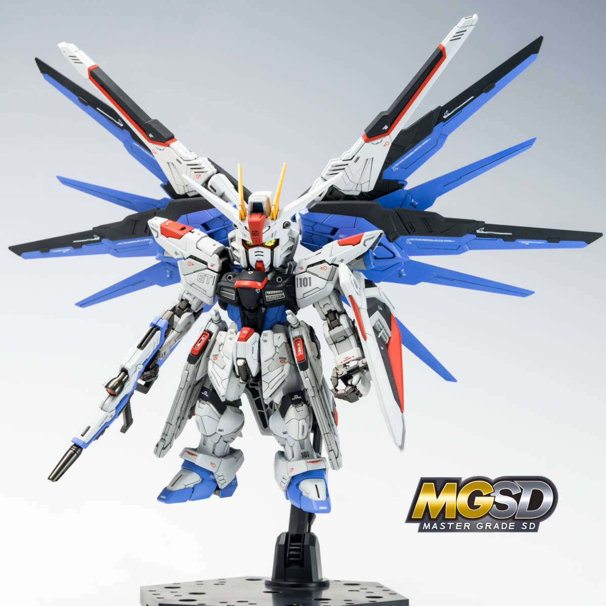 【目立った傷や汚れなし】MGSD_フリーダムガンダム_全塗装完成品_FREEDOM_GUNDAM_SHEEDの落札情報詳細 - Yahoo!オークション落札価格検索 オークフリー