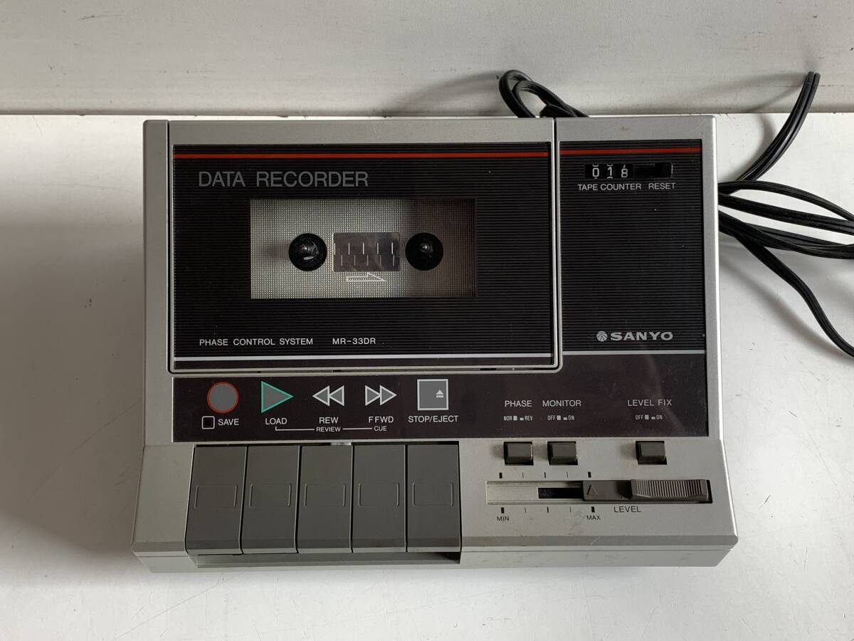 【やや傷や汚れあり】⑤S641 SANYO サンヨー データレコーダー テープ装置 DATA RECORDER MR-33DR データレコーダ PHASE CONTROL SYSTEM 通電 ...