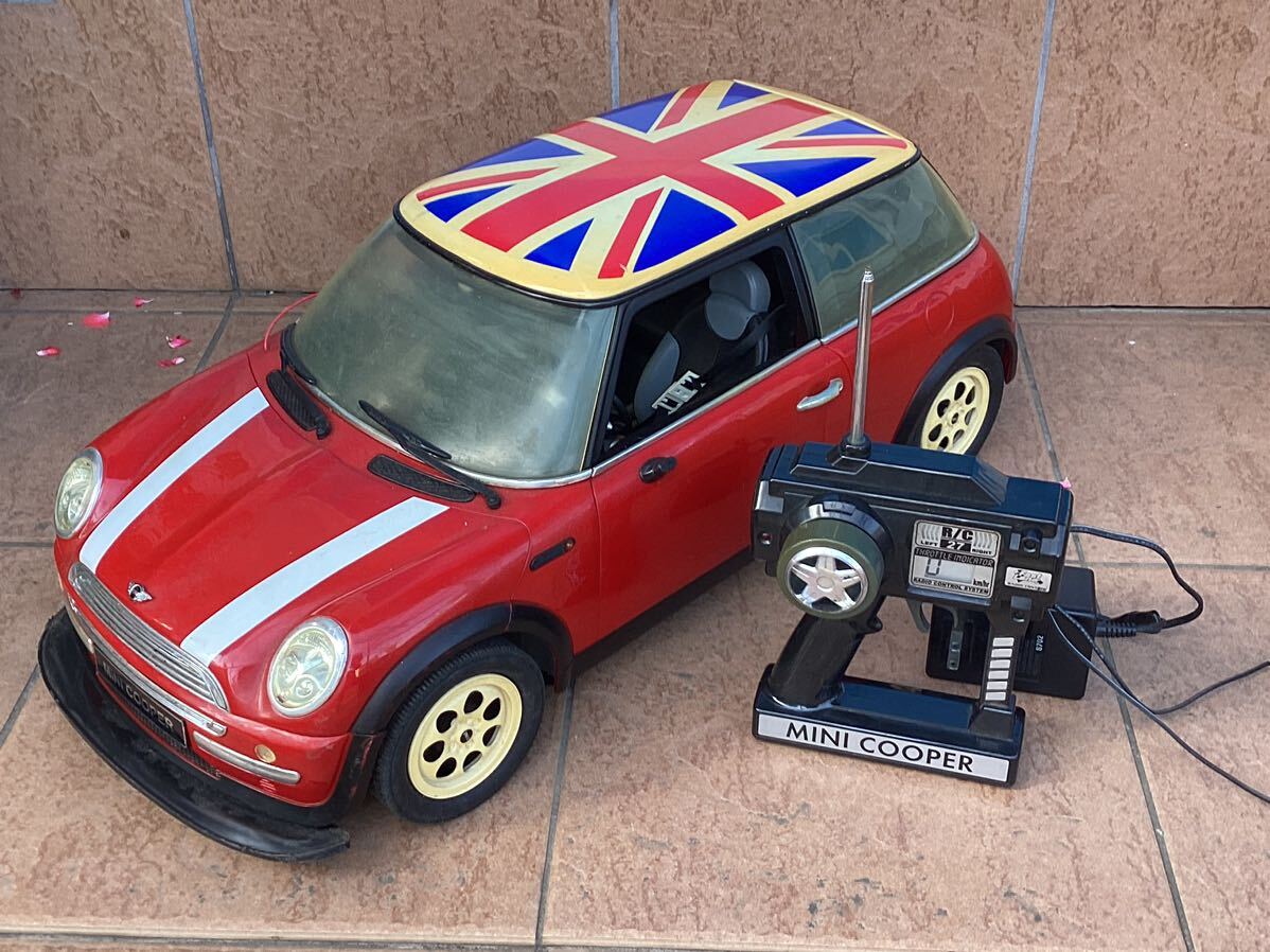 【やや傷や汚れあり】38【ラジコン】MINI COOPER 大型 ミニクーパー 赤 ユニオンジャック RC 27.145MHZ 中古 横 ...