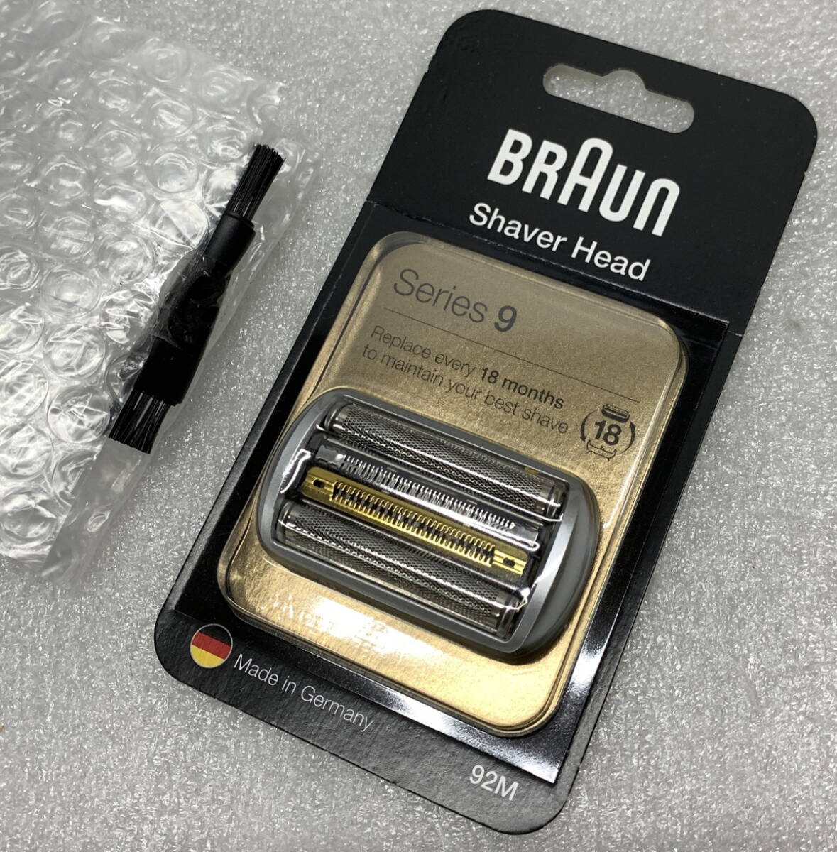 【未使用】 BRAUN ShaverHead ブラウン シェーバー 替え刃 [ Series9 92M ] 【海外版/並行輸入品】 【未開封 ...