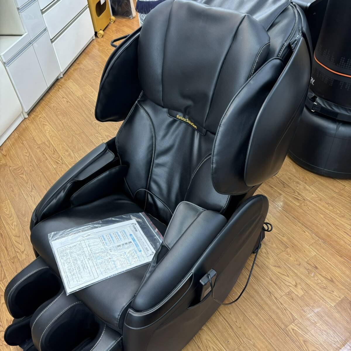 【目立った傷や汚れなし】JUL46 動作確認済 FUJIIRYOKI フジ医療器 JTR-160 家庭用 マッサージチェア リラックスソリューション 2017年製 FARRの落札情報詳細 ...