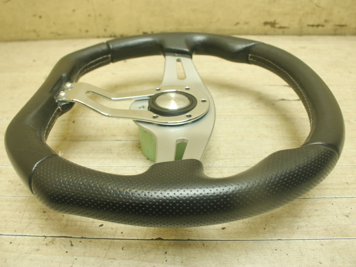 【傷や汚れあり】送料無料 モモ MOMO ハンドル ステアリング D型 Φ35 350mm 35cm シルバー トレック TREK R ？の落札情報詳細 - Yahoo!オークション落札価格 ...
