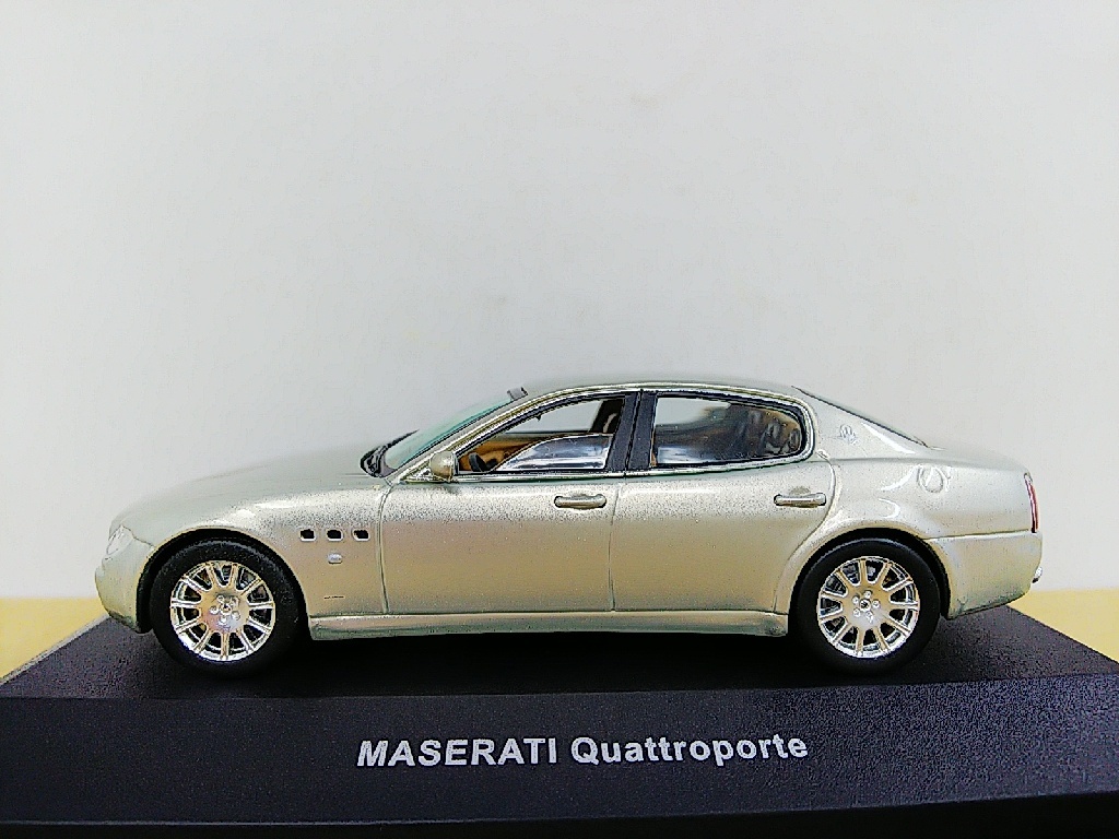 【目立った傷や汚れなし】 マセラティ特注品 ixo modelsイクソ MOC039 1/43 MASERATI Quattroporte ...