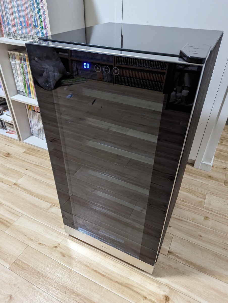 【目立った傷や汚れなし】【美品】保冷保温両方可能 deviceSTYLE デバイスタイル CDW-33GS ワインセラー 75L 33本収納 貴重な生産終了品 設定温度4度〜22度の落札情報 ...