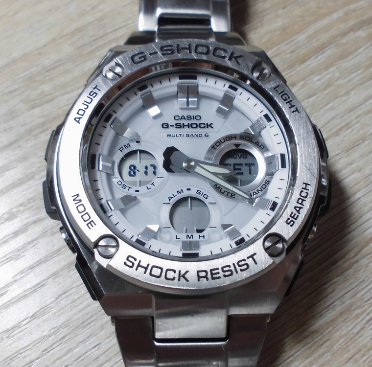 【目立った傷や汚れなし】美品！送料300円～ カシオ ジーショック GST-W110D-7AJF 電波ソーラ マルチバンド6 ダブルLEDライト レイヤーガード構造 G-SHOCK G ...