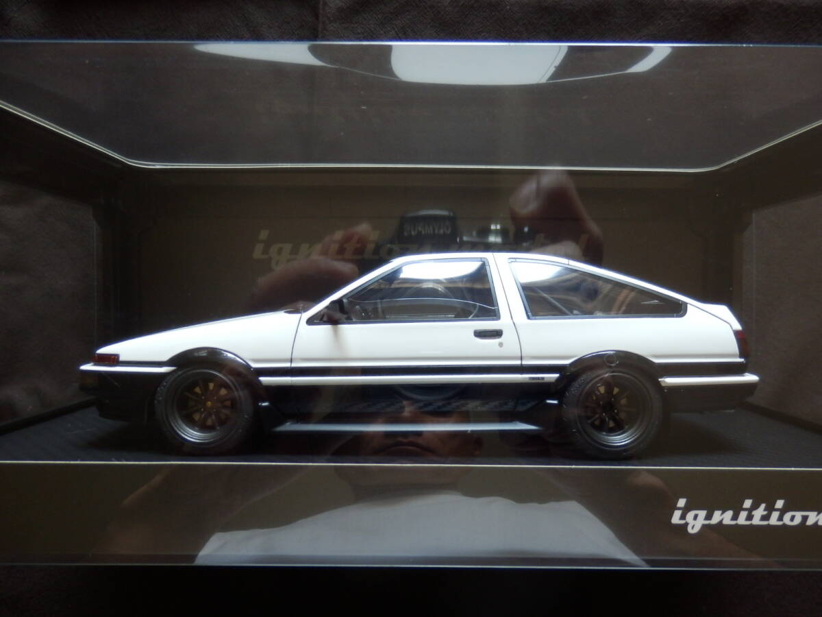 【未使用に近い】IG 2871 1/18 INITIAL D Toyota Sprinter Trueno 3Dr GT Apex (AE86) White/Black イグニッションモデル ...