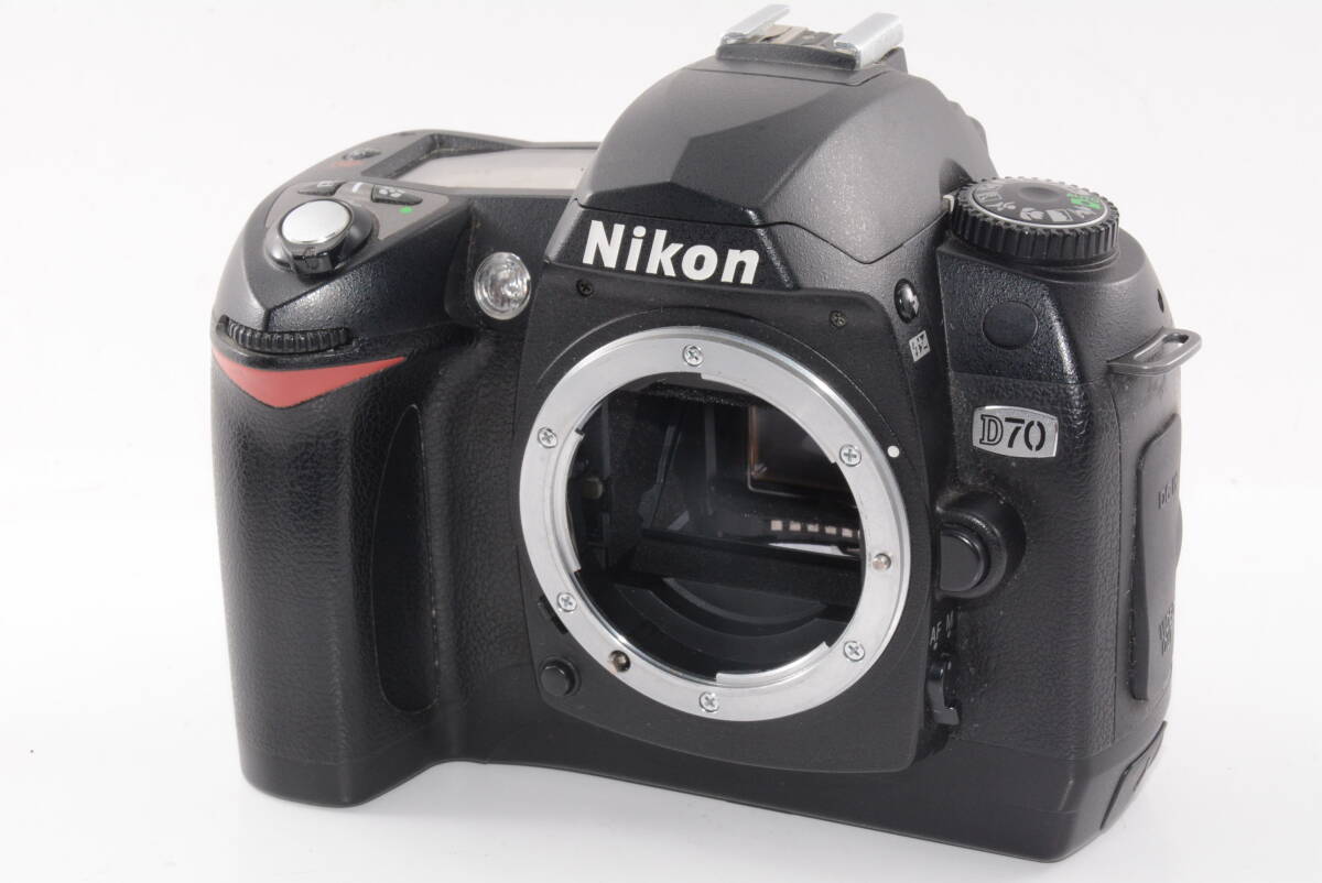 【目立った傷や汚れなし】【外観特上級】ニコン Nikon D70 ボディ #j3751の落札情報詳細 - Yahoo!オークション落札価格検索 オークフリー
