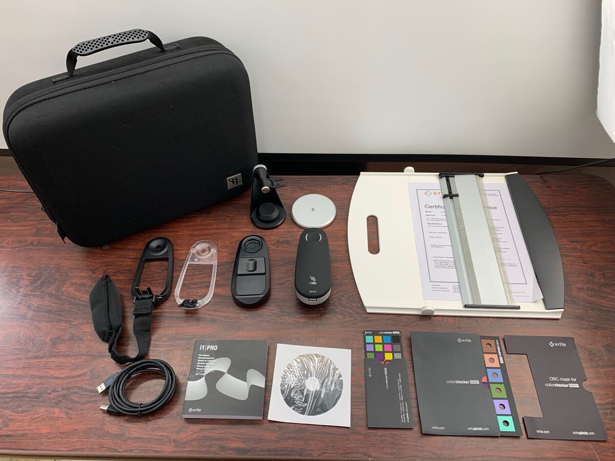 【目立った傷や汚れなし】@19)中古品 光学測定器 X-rite i1 PUBLISH PRO 2 分光測色器 動作確認済み 2016-11 ...