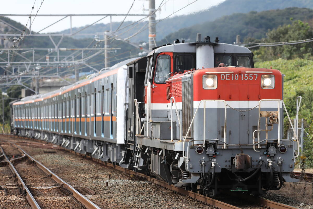 【未使用】♪ DE10 1557＋形式不明 甲種 KG写真 ♪ の落札情報詳細 - Yahoo!オークション落札価格検索 オークフリー