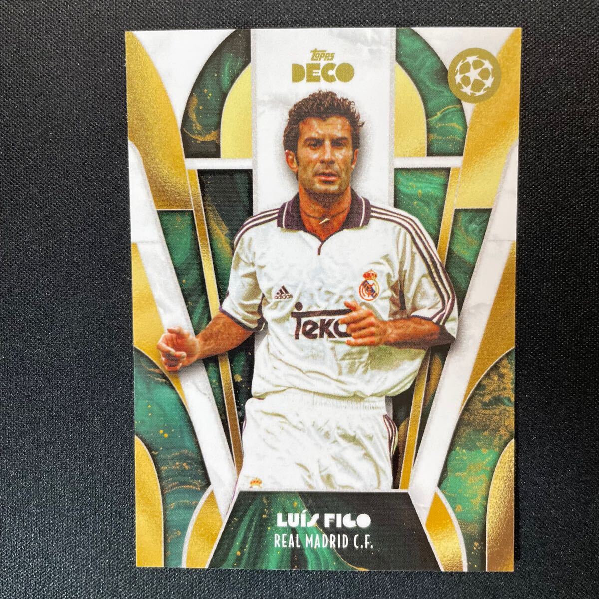 【目立った傷や汚れなし】2024-25 Topps Deco UEFA Joueur Emblematique Luis Figo Real ...