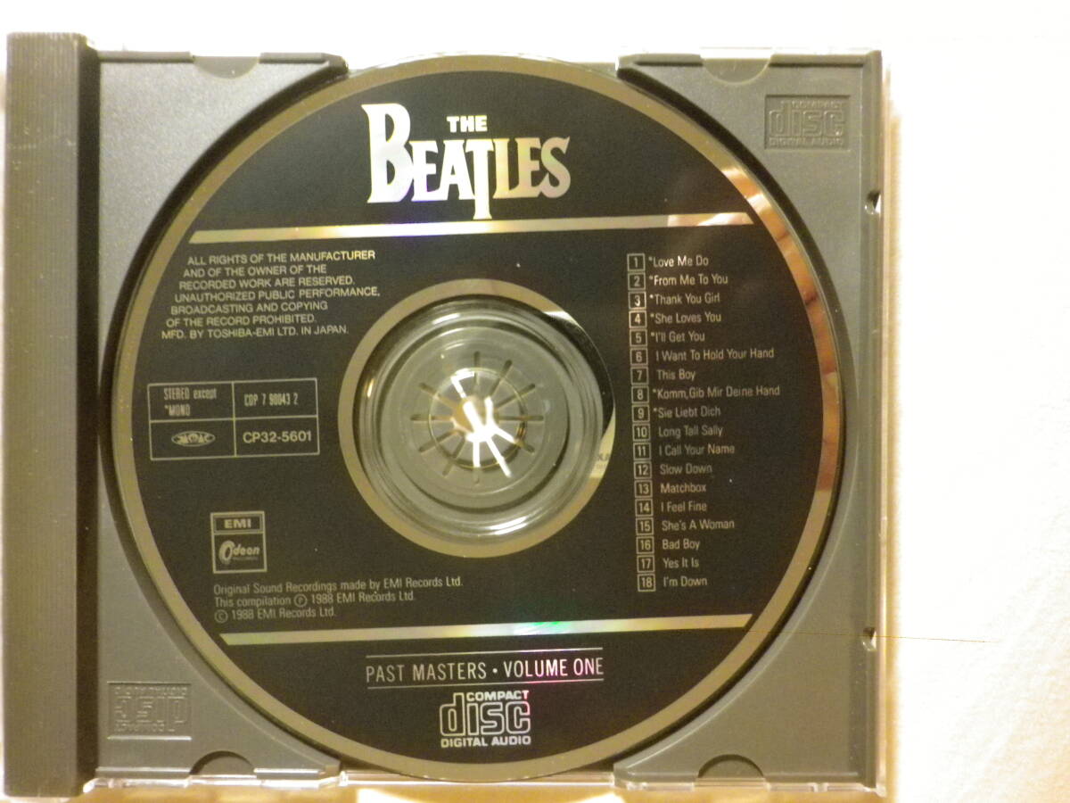 【傷や汚れあり】税表記無し赤帯仕様 『The Beatles/Past Masters Volume One(1988)』(1988年発売,CP32-5601,廃盤,国内盤帯付,歌詞対訳付 ...