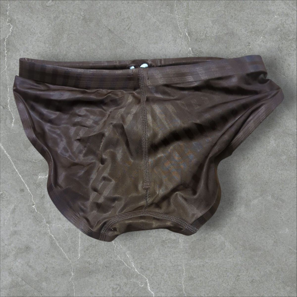 【未使用に近い】G-SUITS アクアブレード メンズ Lサイズ 強光沢 ブラウン SPEEDO 競泳水着 スピード aquablade G ...