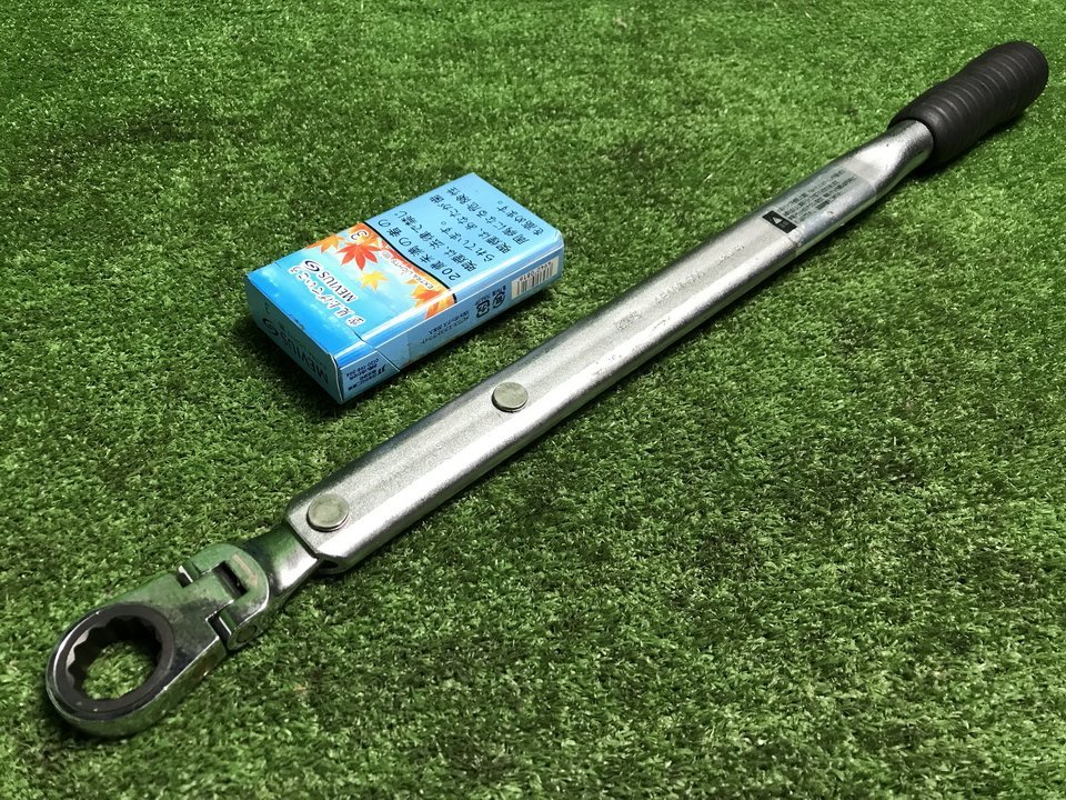 【傷や汚れあり】賀飯i892 KTC ベルトテンショナーレンチ『AE-107-500』12角 首曲がり式 全長約510mm 整備の落札情報詳細 ...